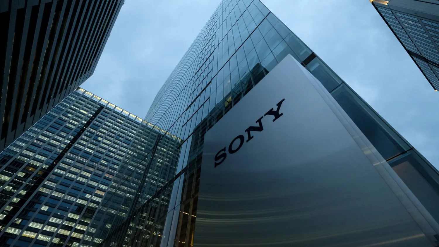 UAE: Mubadala Sells its EMI Share to Sony for $4.75 Bil