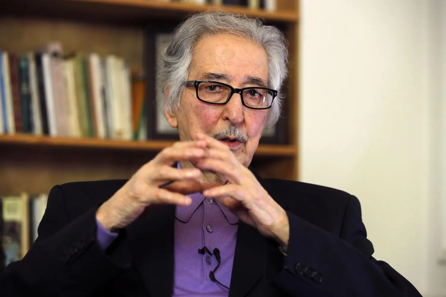 Iran's First President Bani-Sadr: Tehran Is Involved in Eight Wars