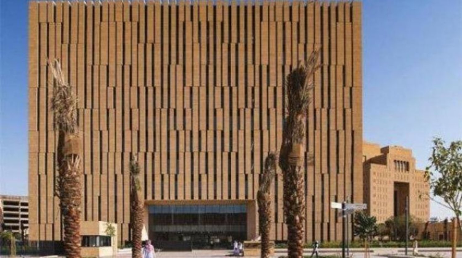 Riyadh’s Criminal Court Temporarily Frees 3 Detainees