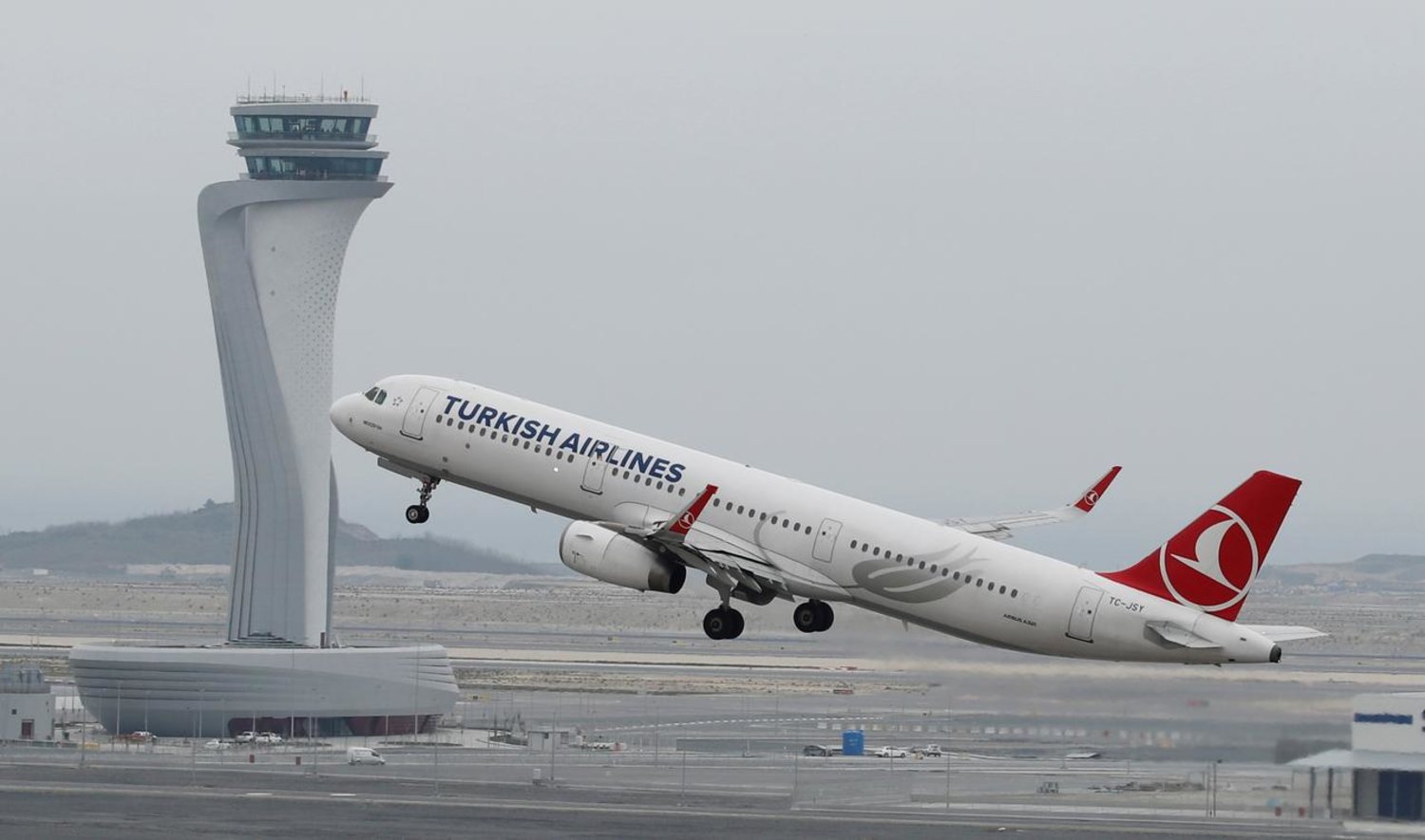 Last Flight Leaves Ataturk as Istanbul Switches Airports