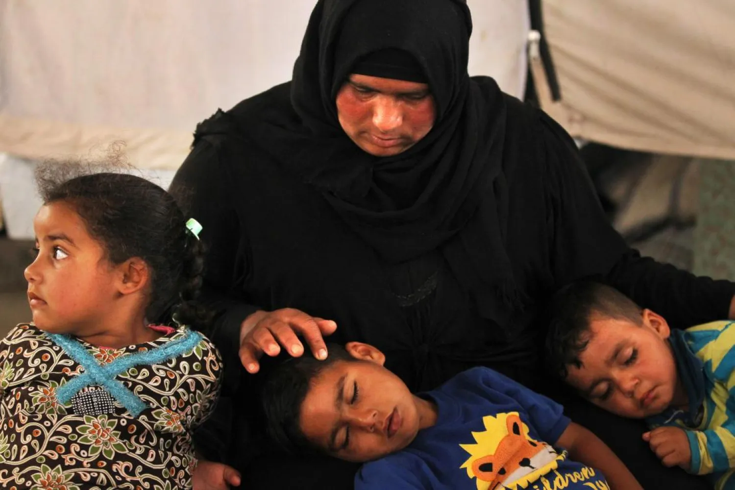 Born Under ISIS, Sick Iraqi Children Left Undocumented, Untreated