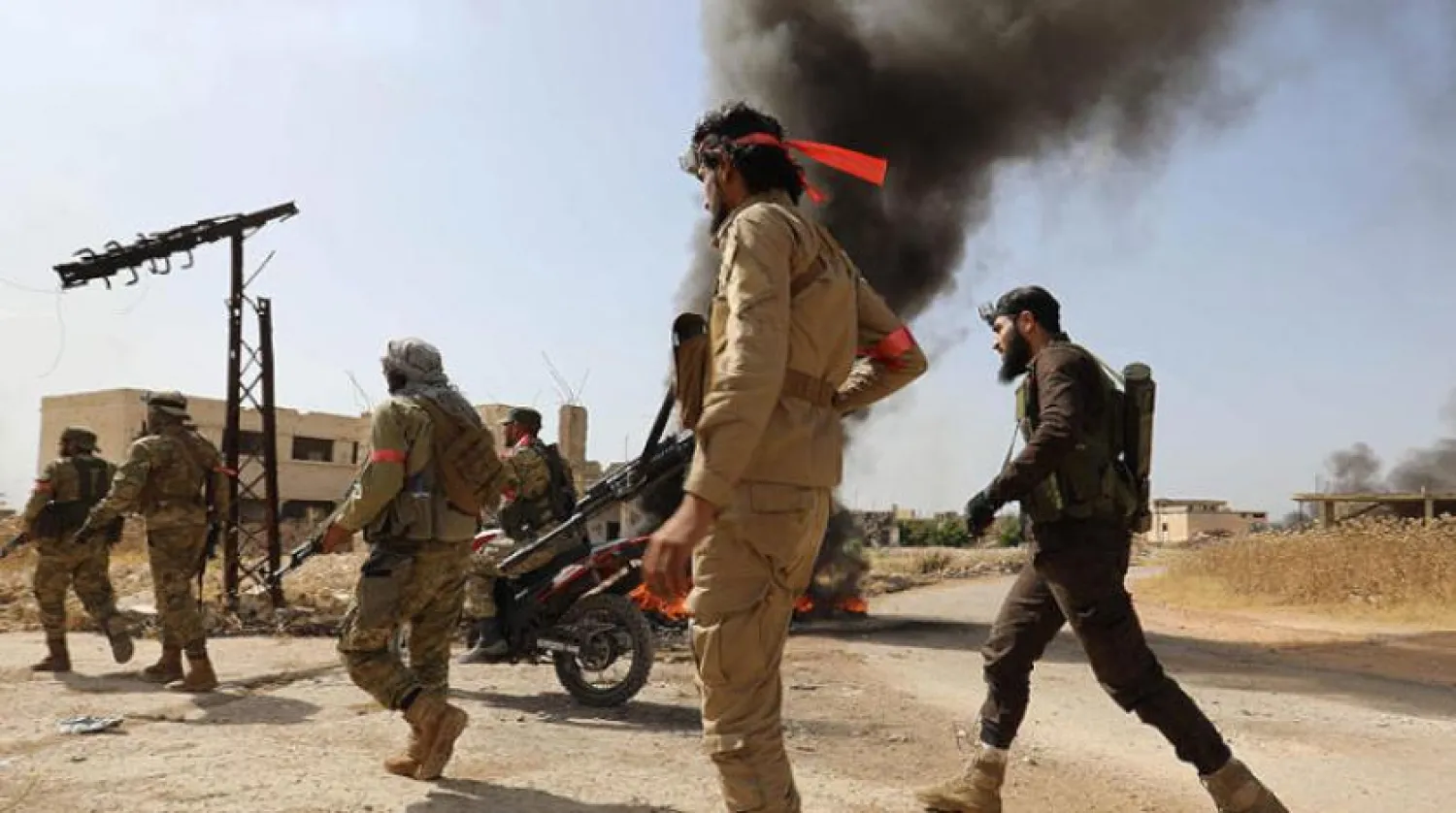 Turkey Strengthens Positions on Syria Border Amid Intense Battles