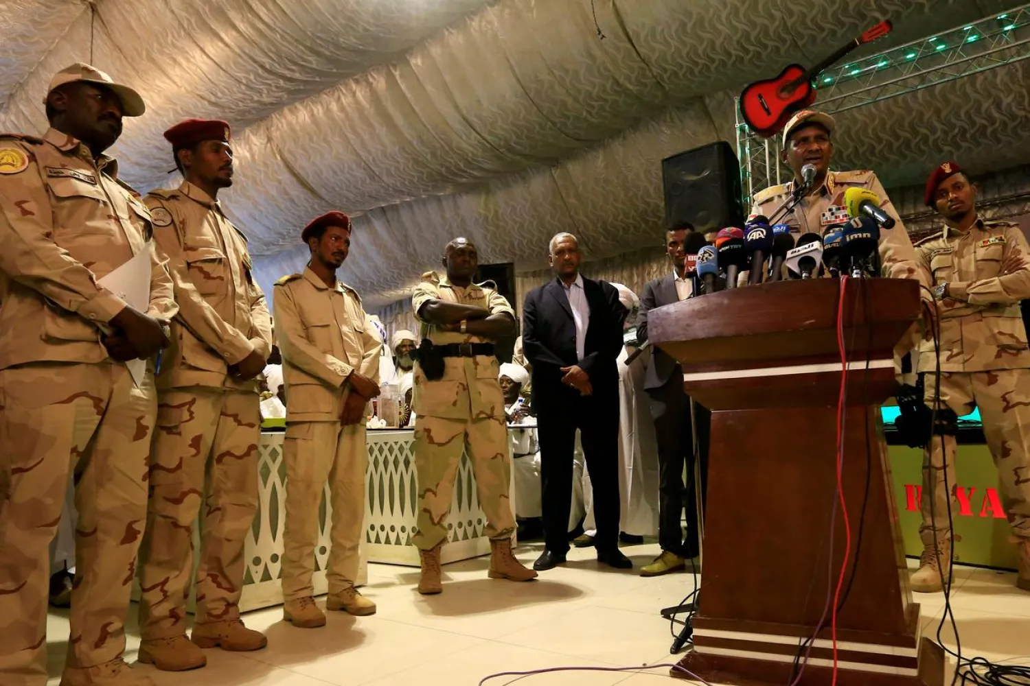 Dagalo Reassures Afwerki on East Sudan Peace