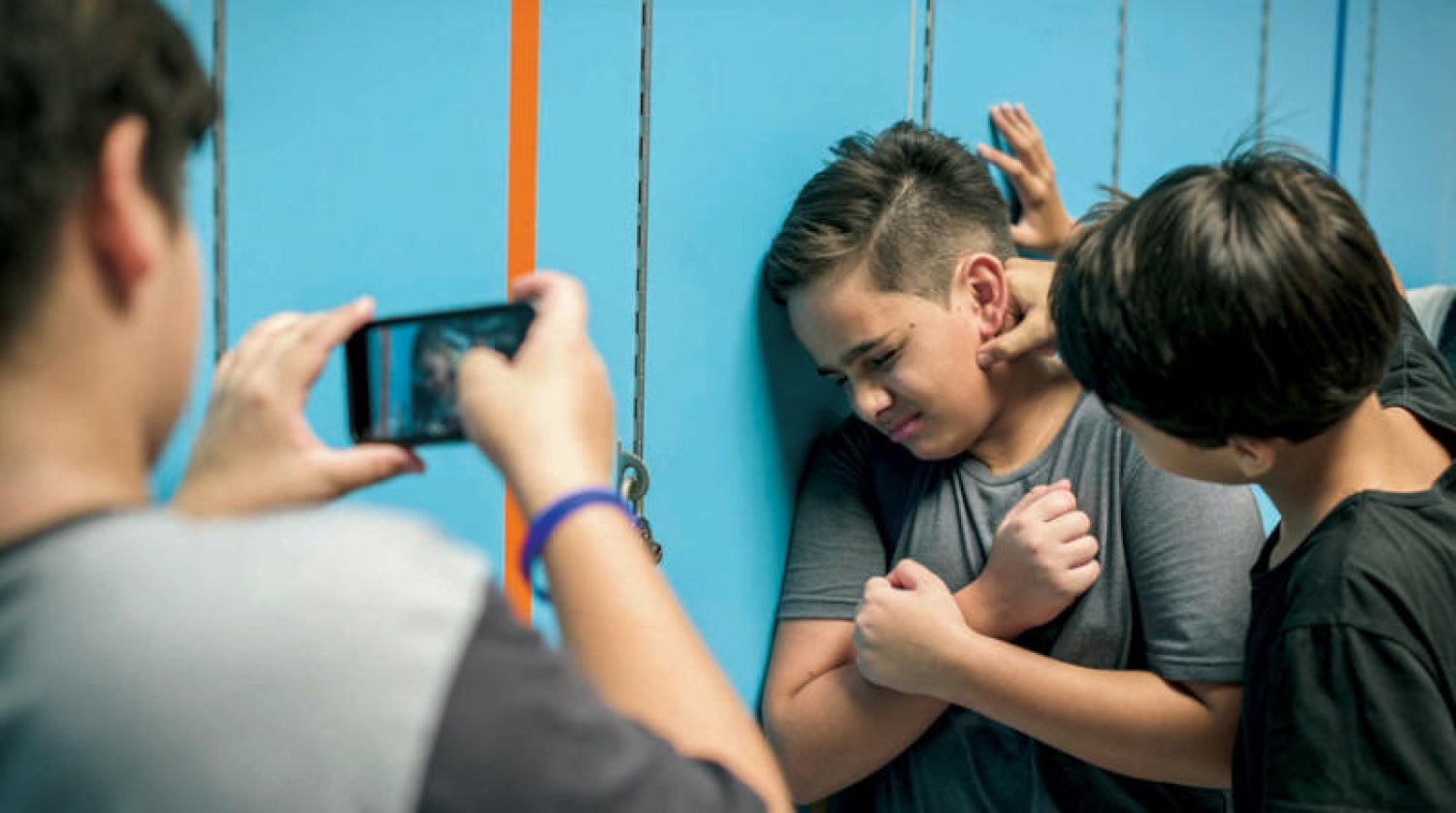 كيف نتعامل مع التنمر؟