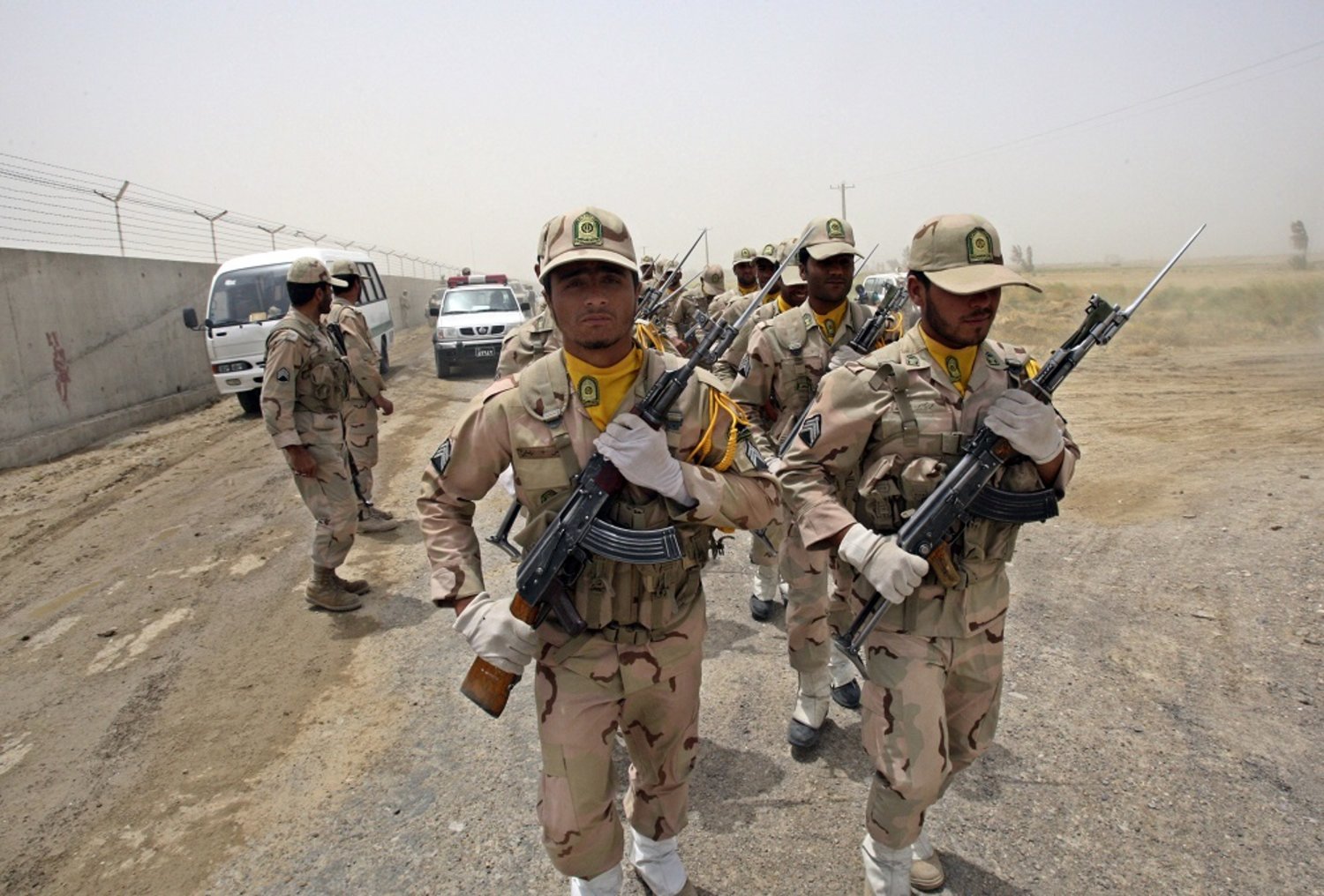 3 Iran Guards Killed in Border Clash