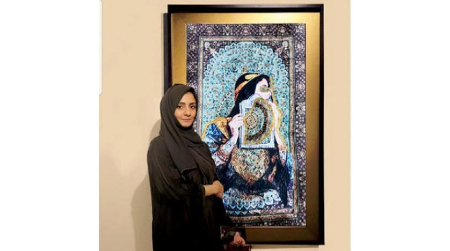 Saudi Mixed Media Artist Weaves her Art with Carpet Threads