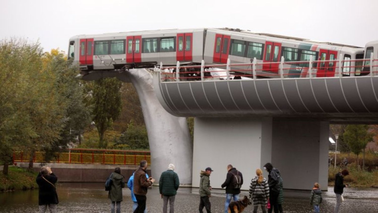 A Whopper of a Tale? Tram Runs off Track, Lands on Whale Statue's Tail
