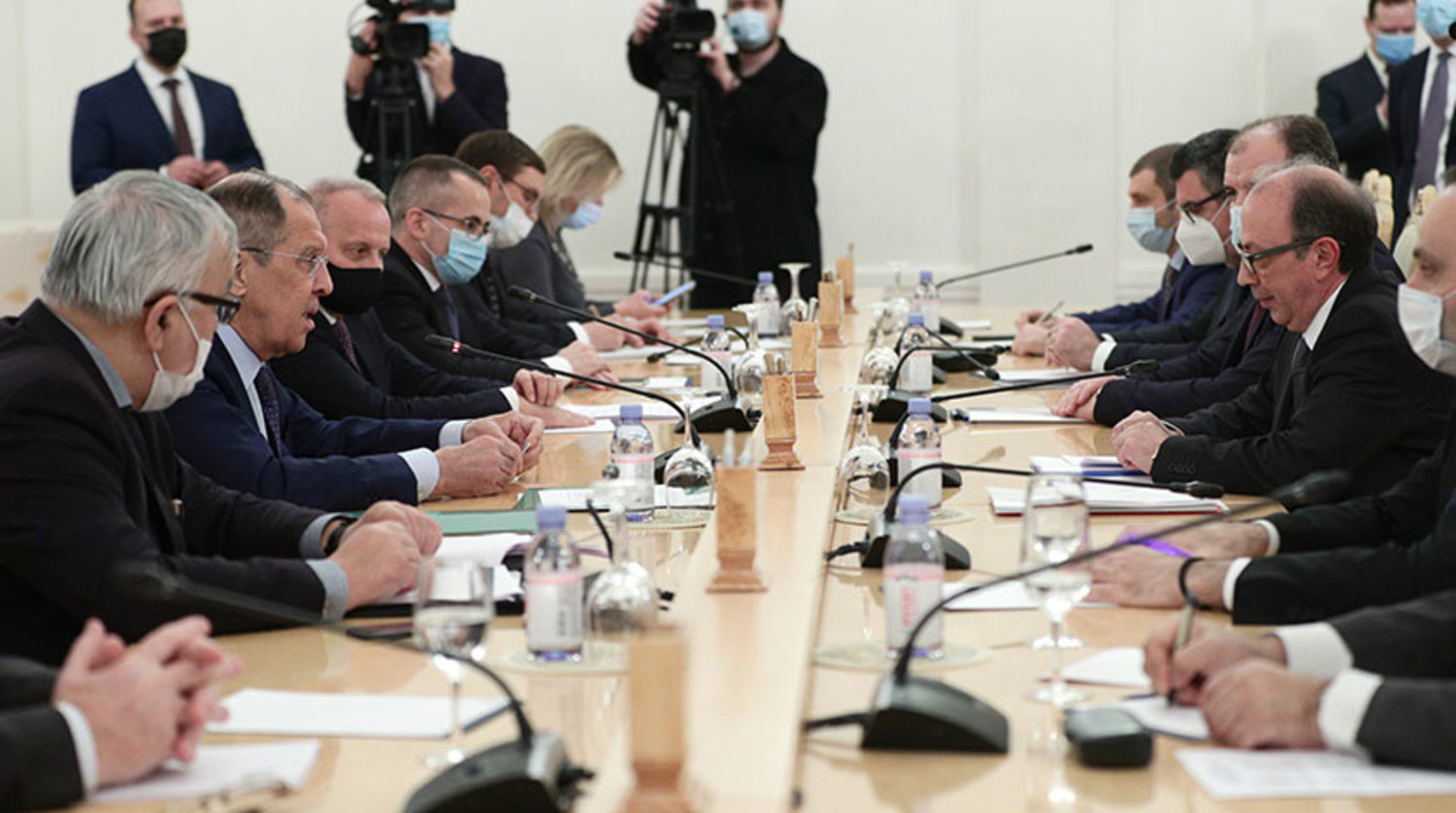 Rusya Dışişleri Bakanı Lavrov, Ermeni mevkidaşı Ayvazyan ile Dağlık ...