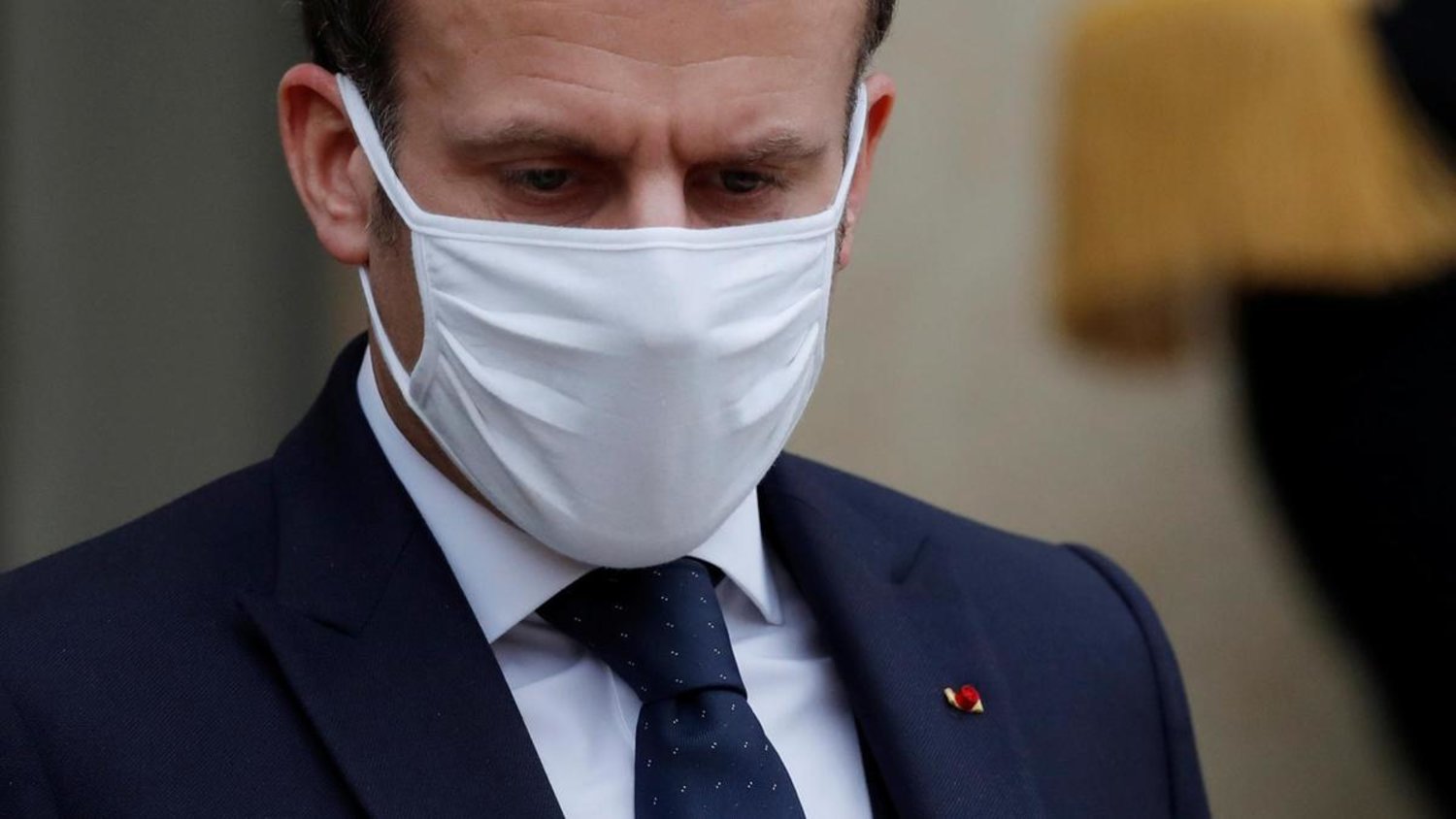 Macron Urges Stepped-Up Efforts to Send Vaccines to Poor Countries