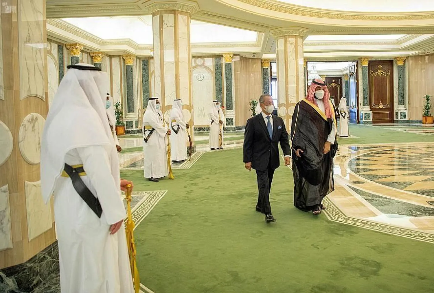 Saudi Crown Prince, Malaysian PM Discuss Regional Developments