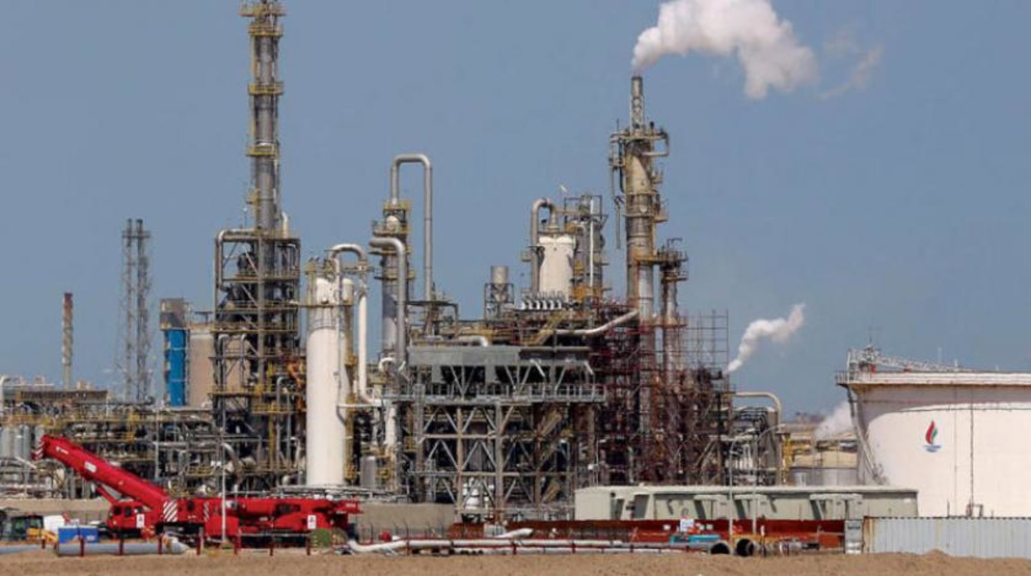 Oil Refinery Products Increase by 1.8% in Oman