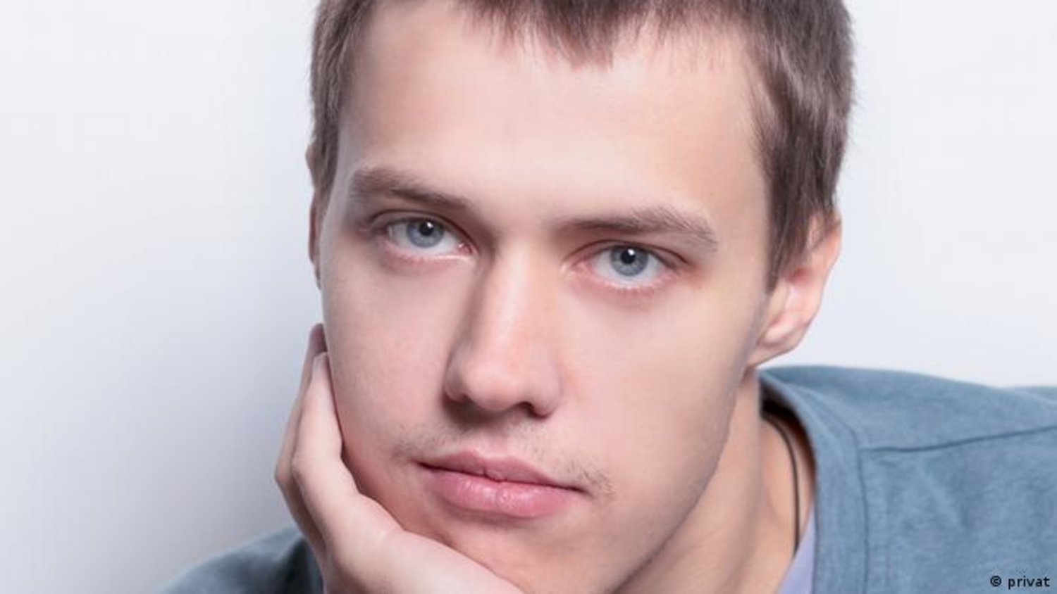 Apartment of Russian Investigative Journalist Raided