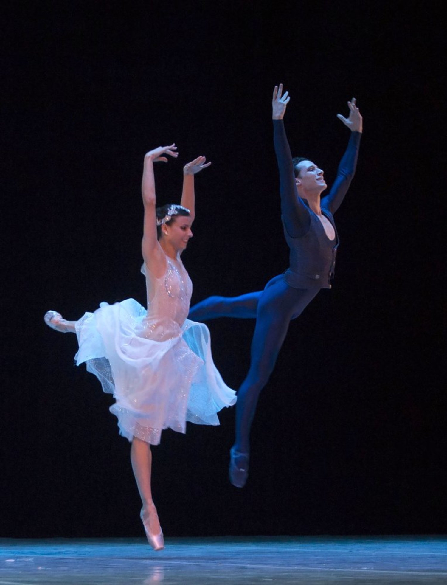 UK's Top Ballet Stars Leap Back into Spotlight
