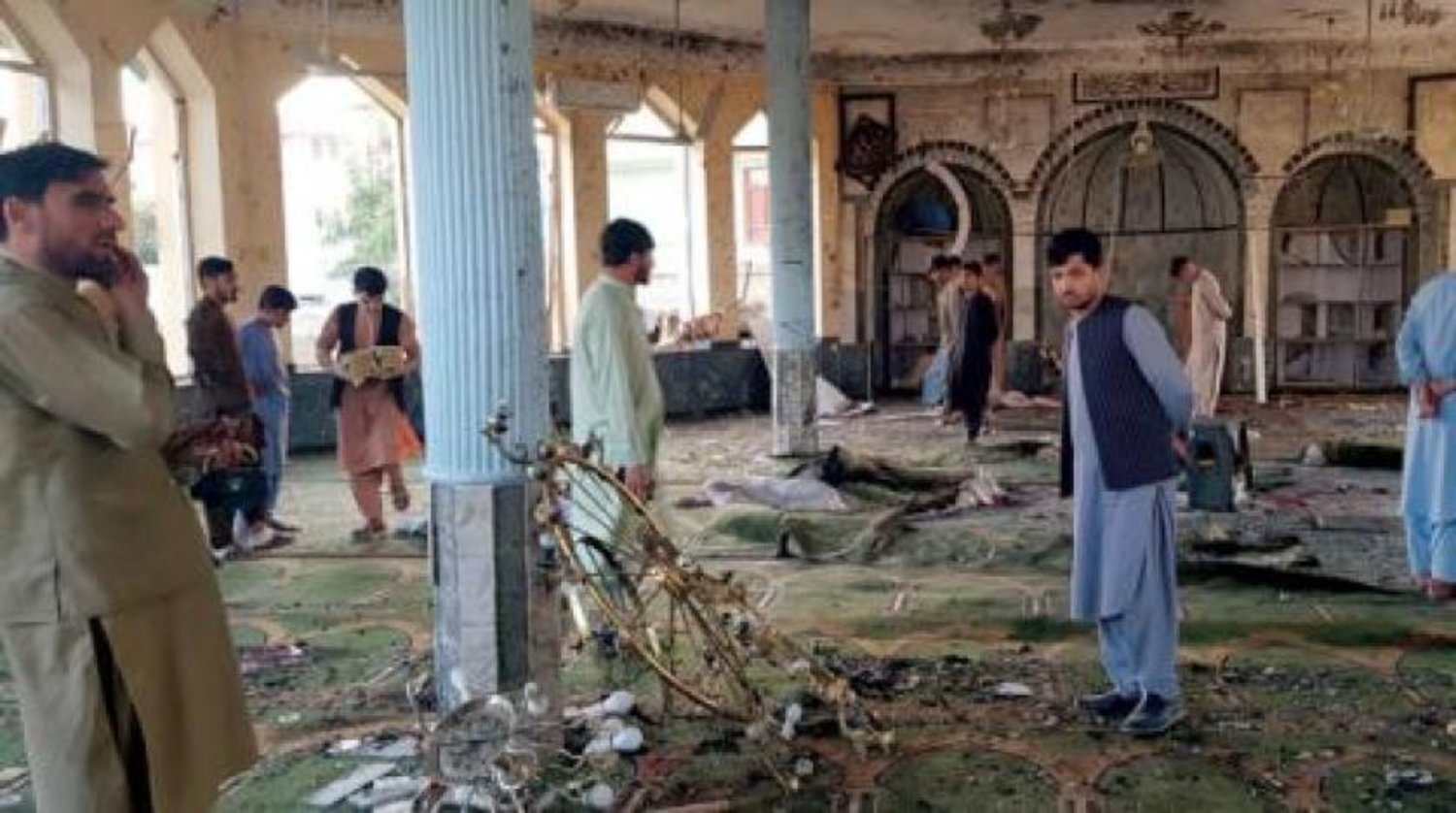 Afganistan'ın Kandahar vilayetinde camiye bombalı saldırıda en 30 kişi ...