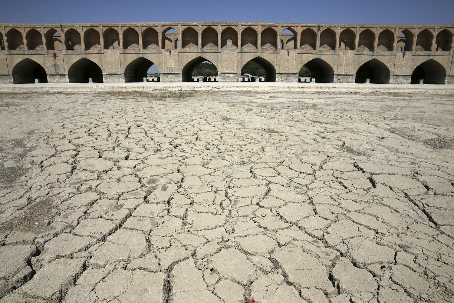 Farmers in Iran's Isfahan Protest Drought