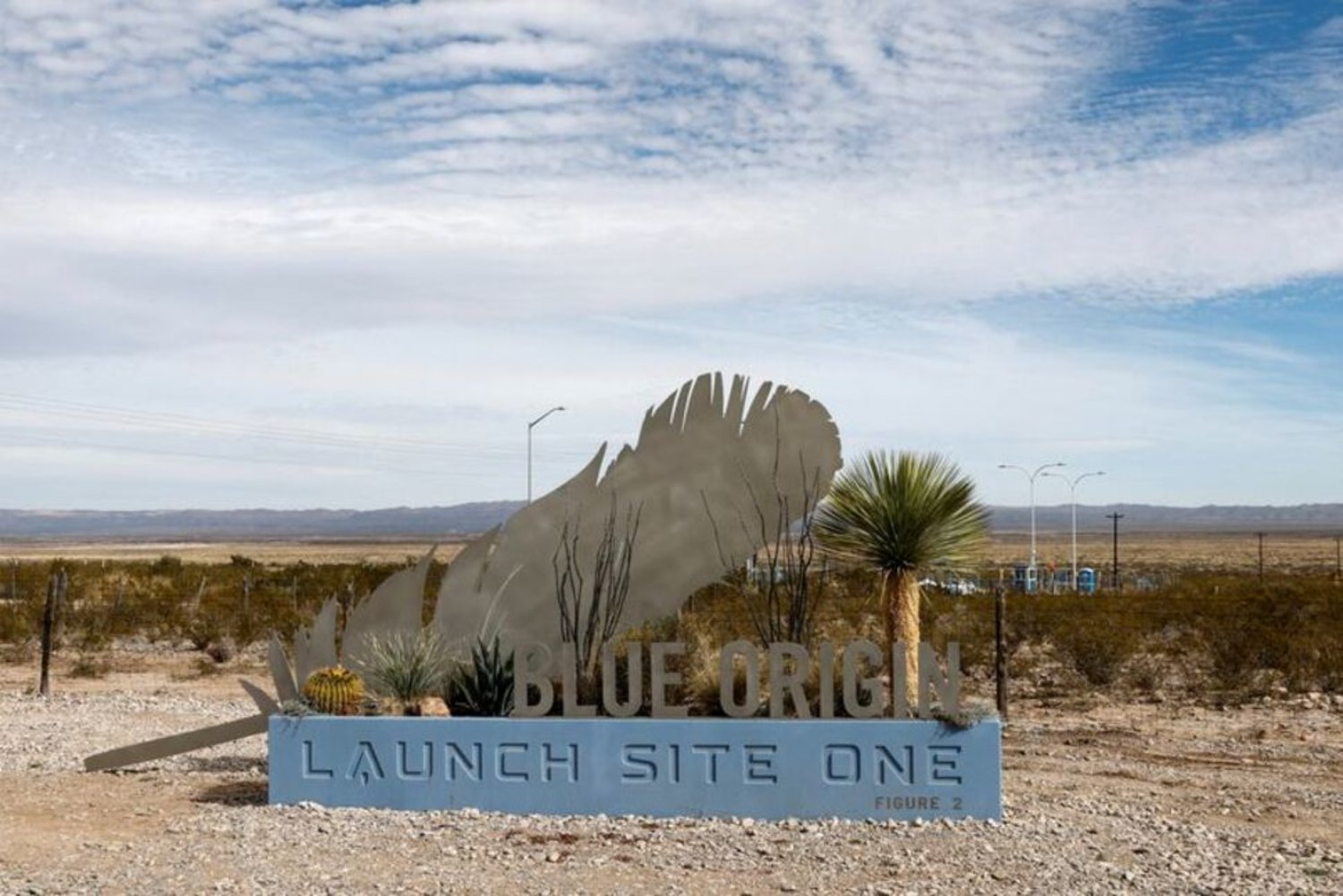 Daughter of Pioneering Astronaut Alan Shepard Set for Blue Origin ...