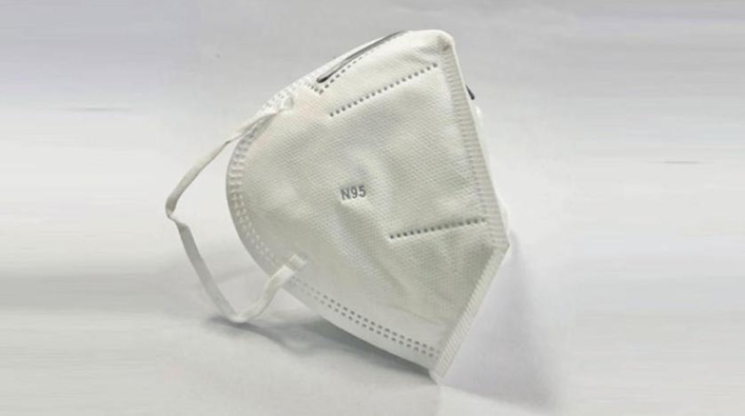 Saudi Arabia Produces First Locally-Manufactured N95 Mask