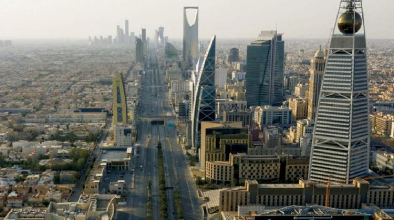 Saudi Arabia Hosts Forum on Combating Desertification Using Latest ...