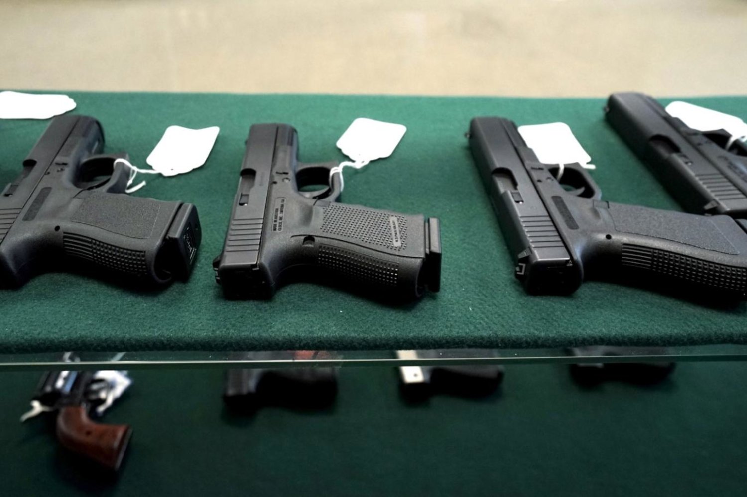 New York metrosu saldırısında yaralanan kadın Glock'a dava açtı