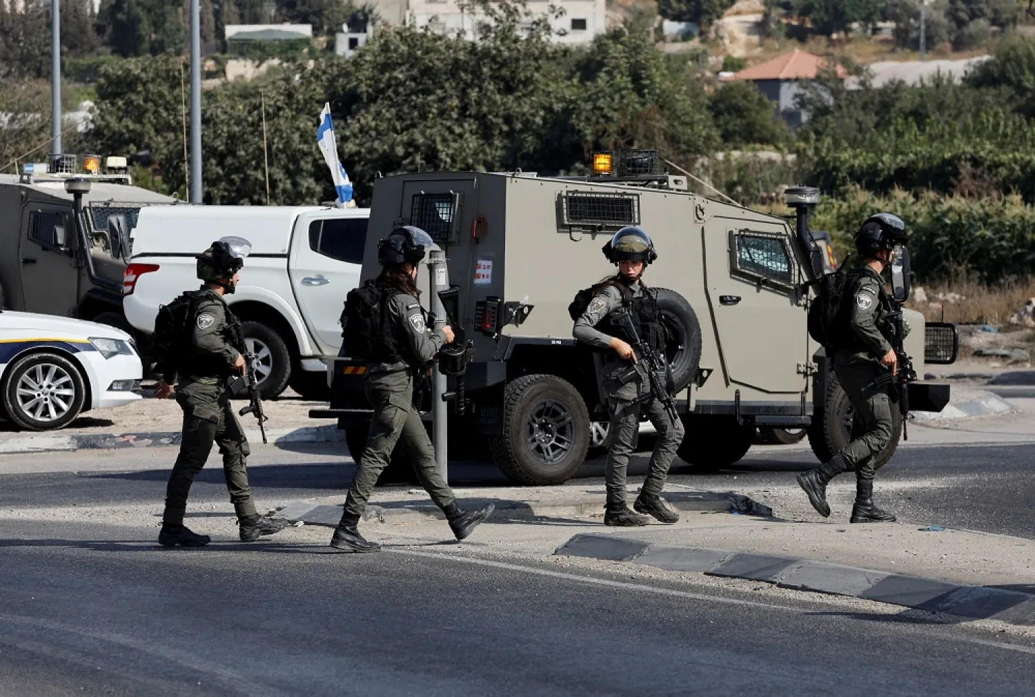 Palestinian Killed after Stabbing, Wounding Israeli Soldier