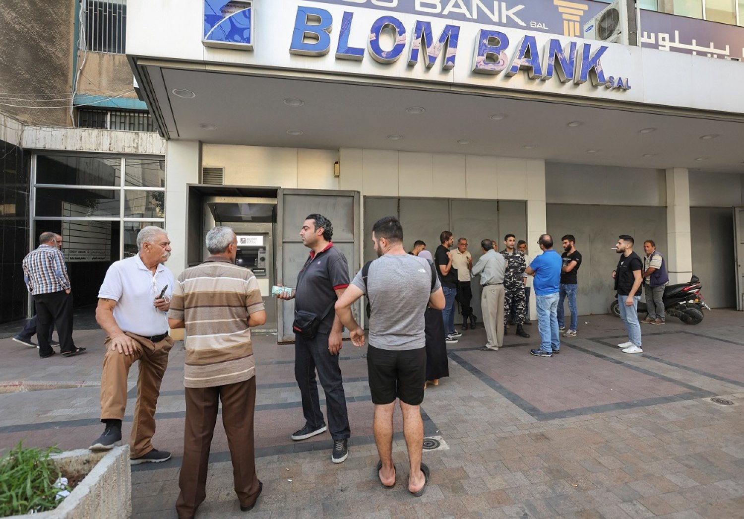 Lebanese Banks Reopen Partially after Weeklong Closure
