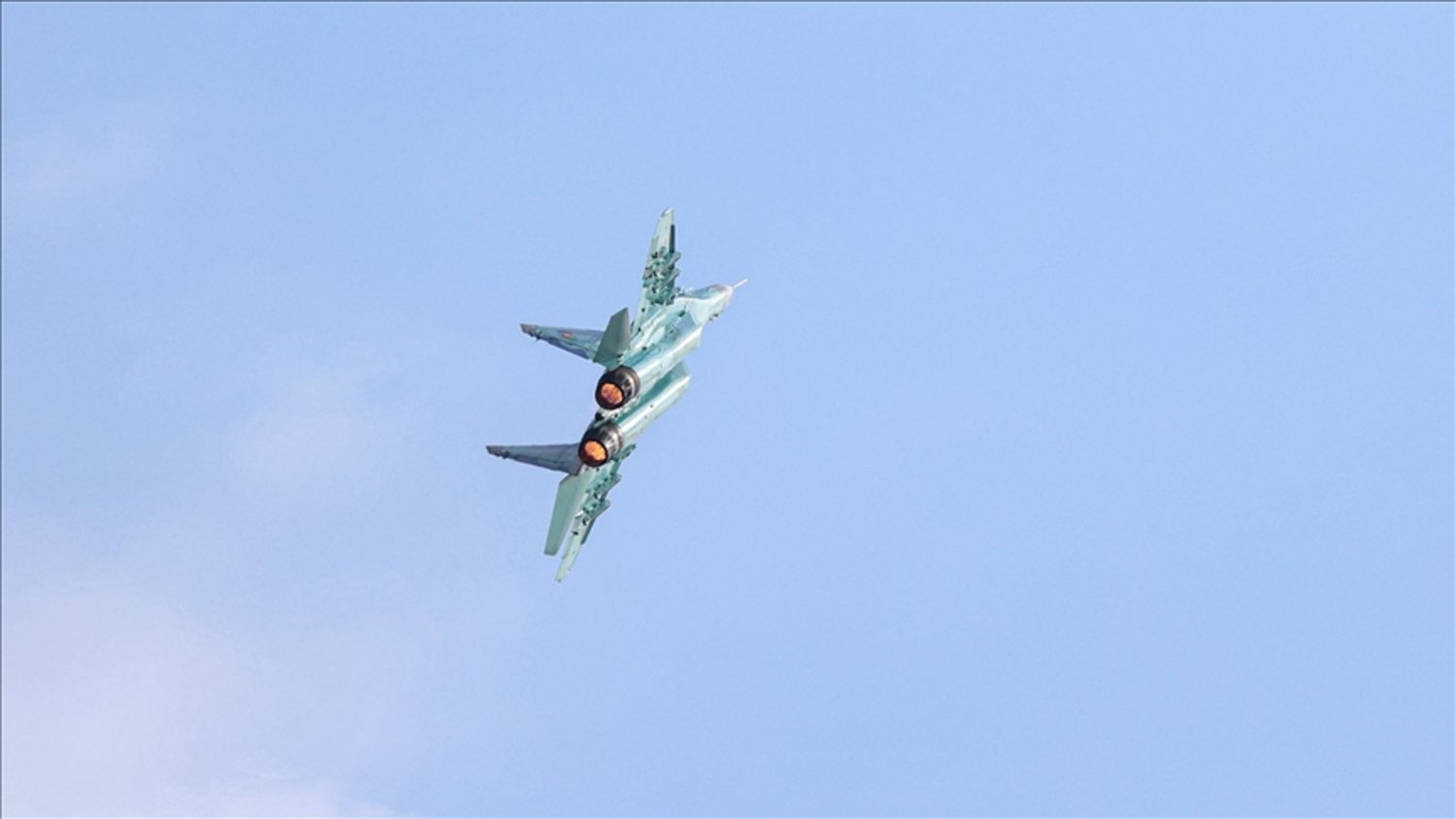 Hint donanmasına ait MiG-29K tipi savaş uçağı düştü