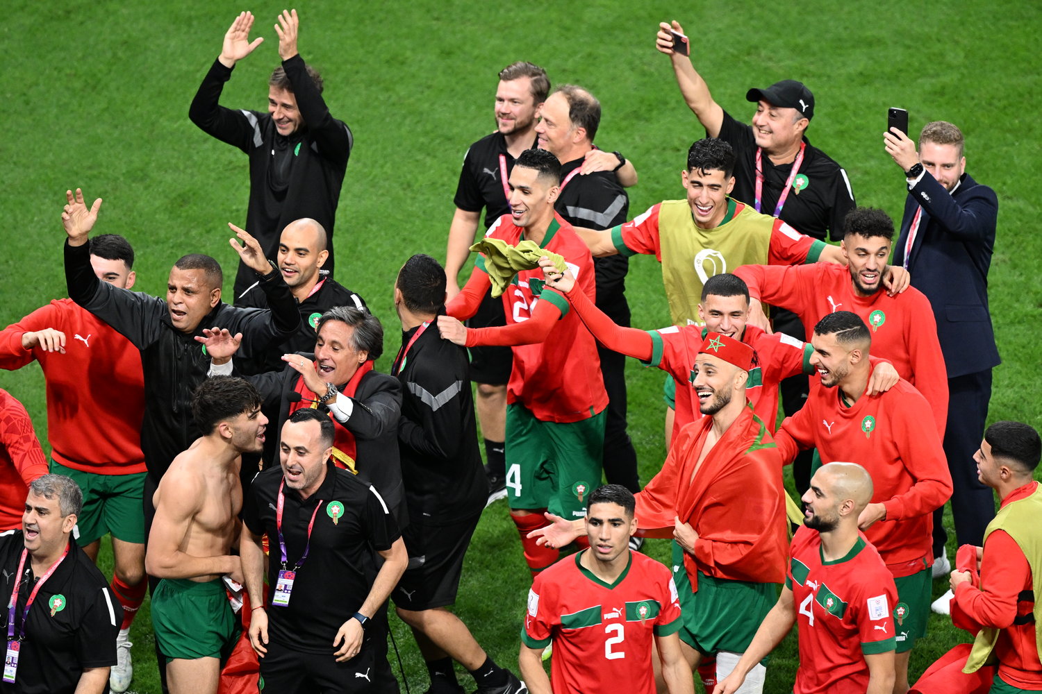 İstanbul'daki Faslı taraftarlar, Dünya Kupası'nda çeyrek finale ...