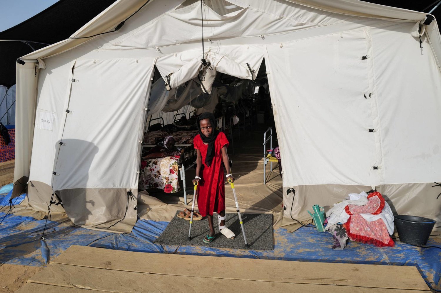 Sınır Tanımayan Doktorlar, Sudan'da faaliyet gösteren son hastanelerde ...