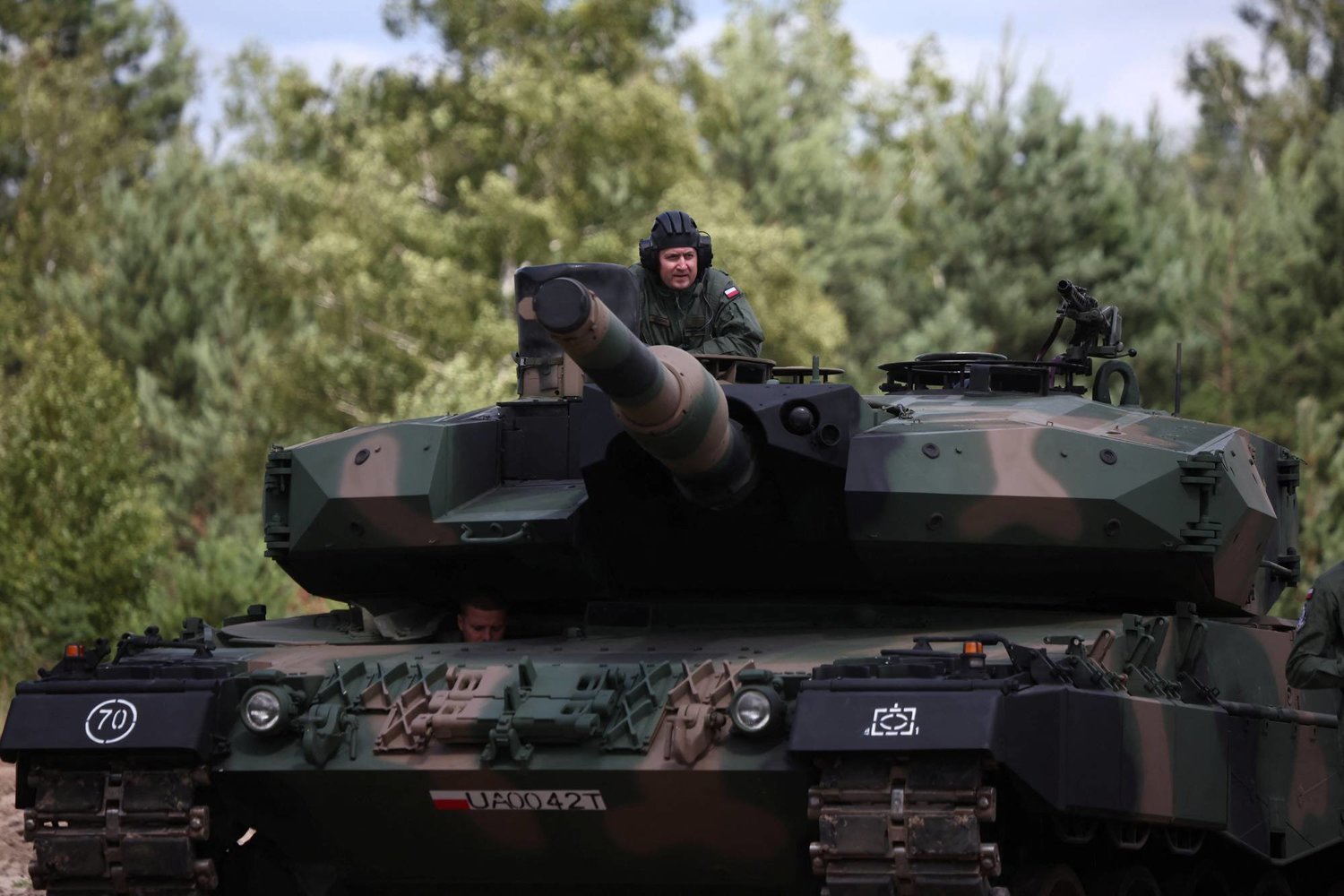 Polonya, Belarus sınırındaki asker sayısını yaklaşık 10 bine çıkaracak