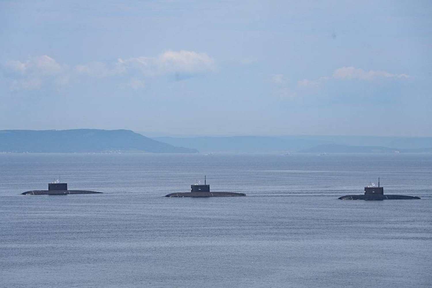 Russia to Equip New Nuclear Submarines with Hypersonic Missiles