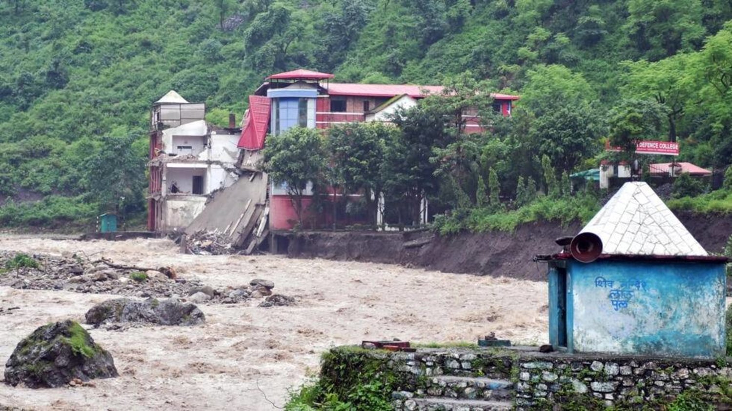 Death Toll from Heavy Rain in North India Rises to almost 60