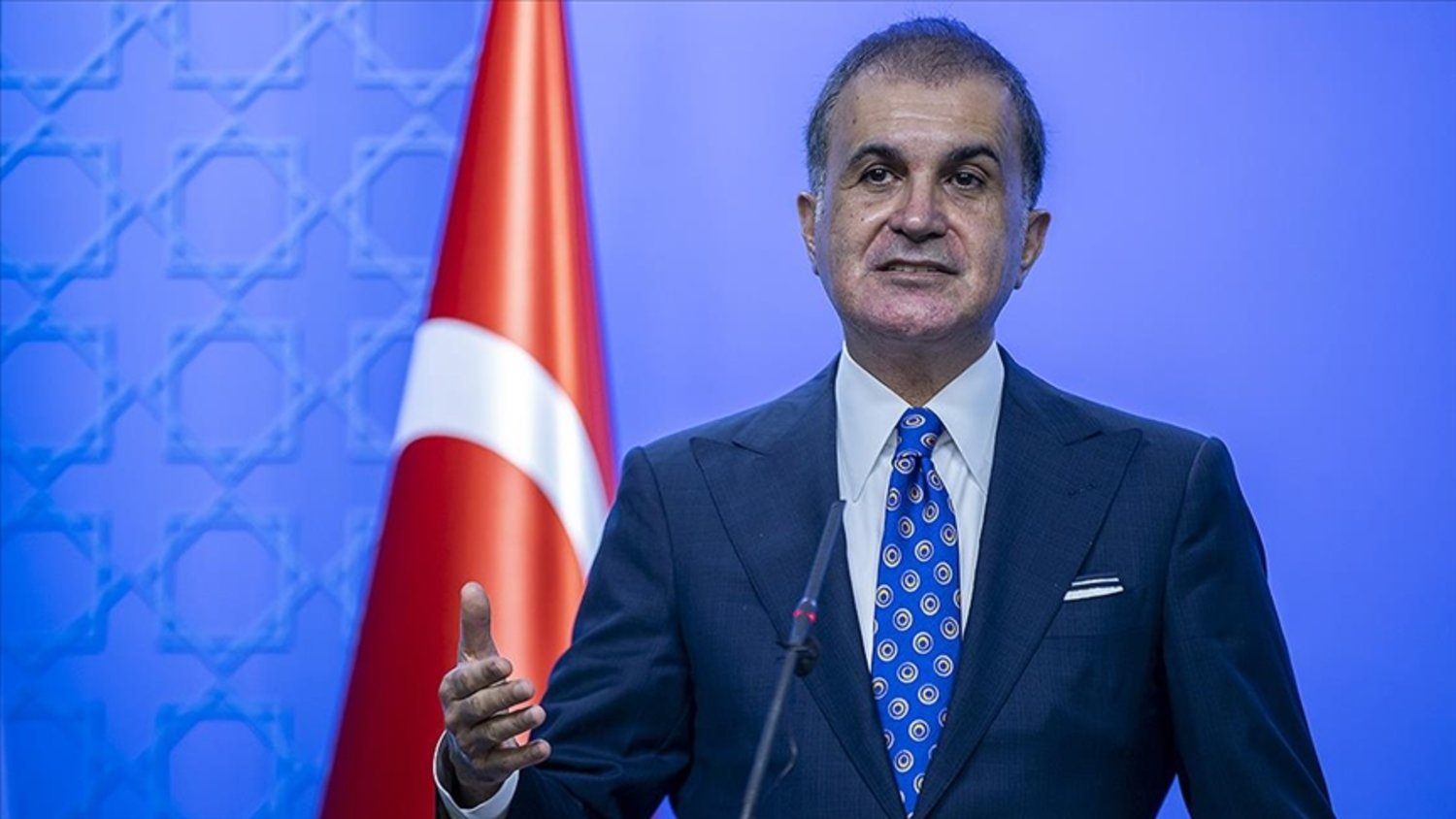 Küçükçekmece'de uzun namlulu silahla ateş açılan iş yerindeki 3 kişi ...