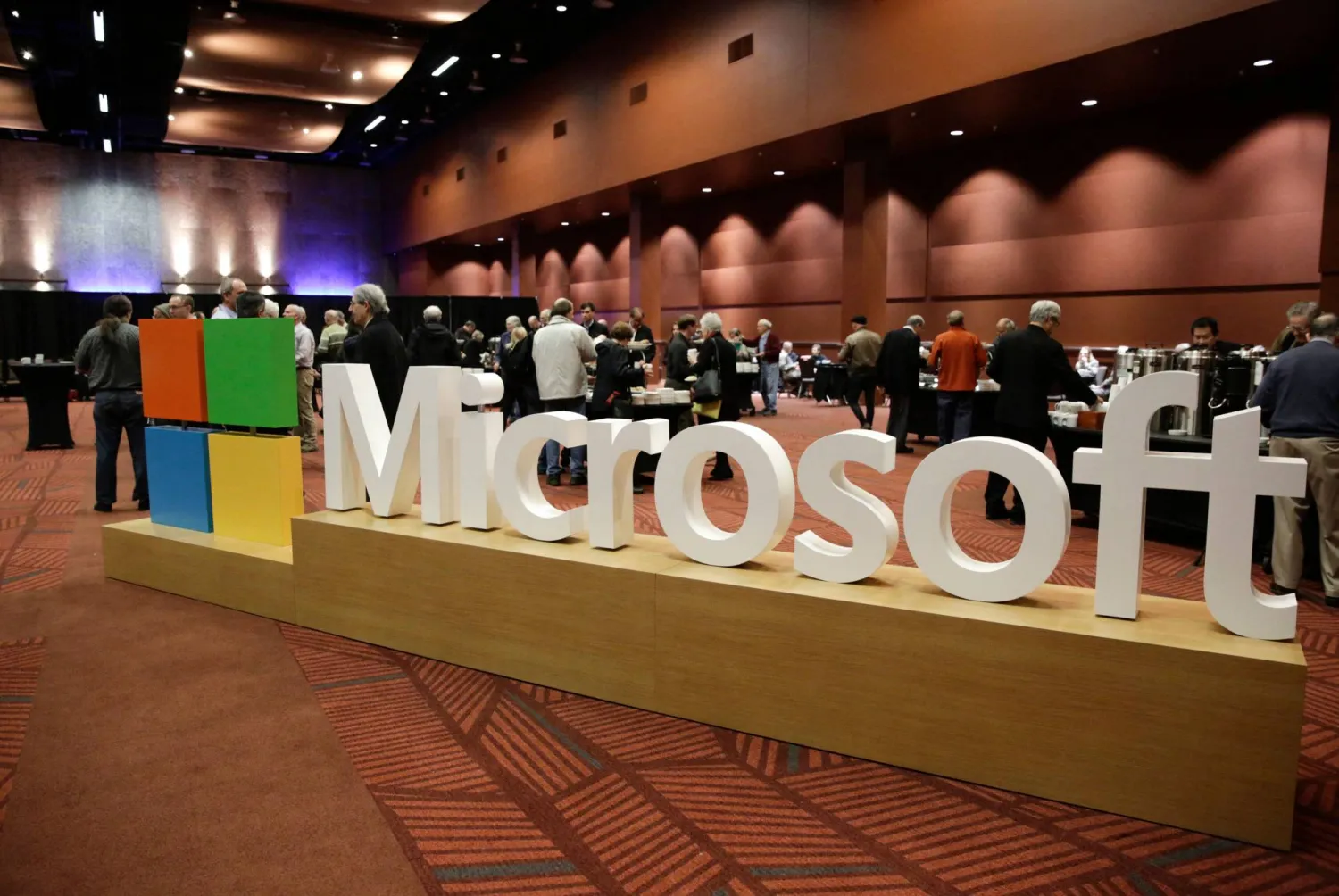 Microsoft to Spend $3.2b in Australia as AI Regulation Looms