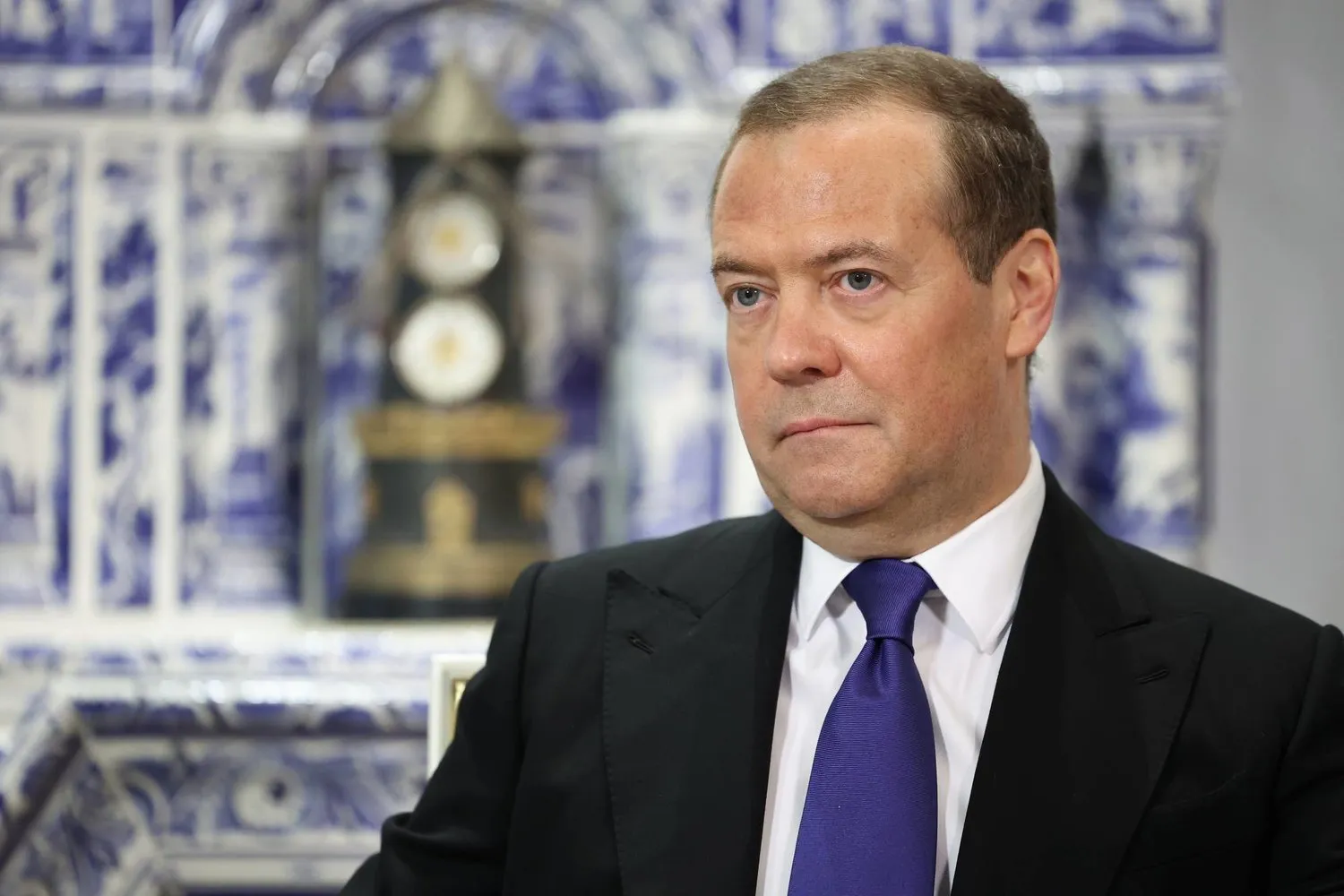 Medvedev: Rusya’nın Ukrayna’da kurulacak her türlü yabancı askeri üsse ...