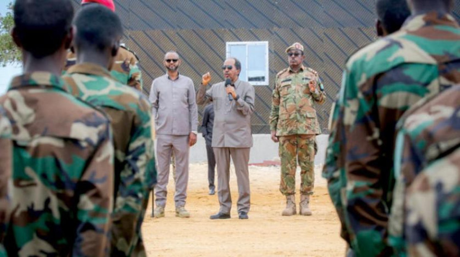 Somali Devlet Başkanı, eş-Şebab Hareketi’ni genel aftan yararlanmaya ...