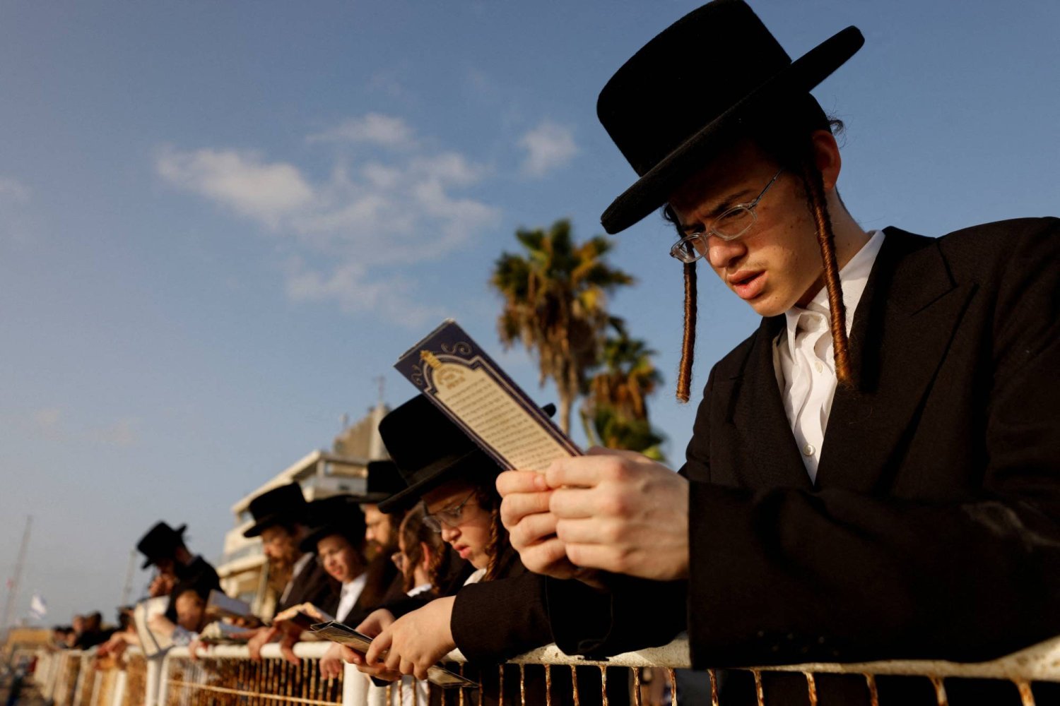 Haredi Yahudileri kimlerdir ve neden İsrail ordusunda zorunlu askerliği ...