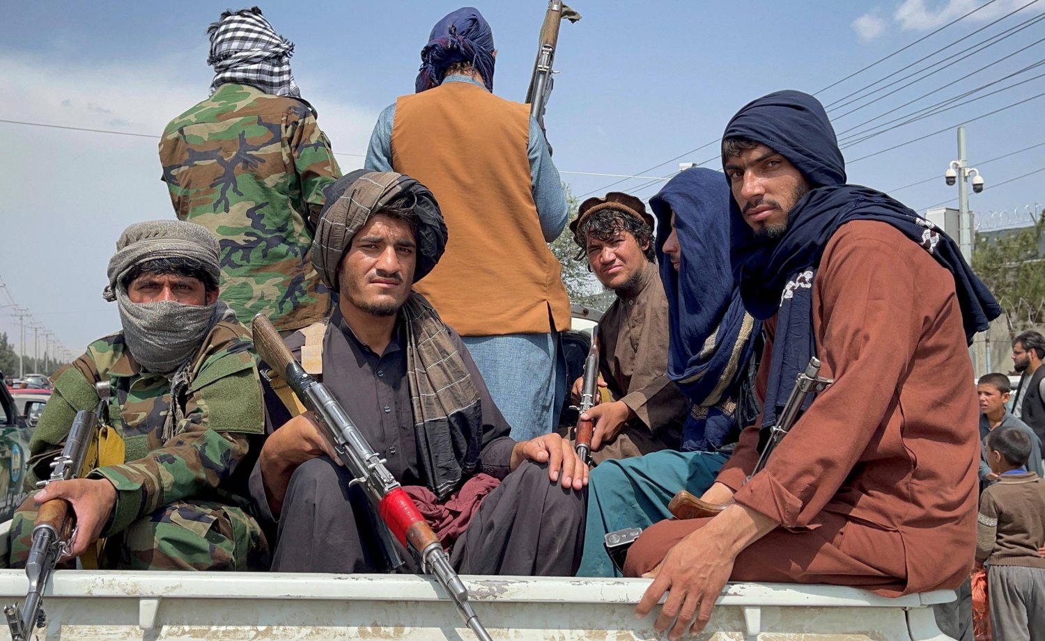 Pakistani Airstrikes Target Suspected Pakistani Taliban Hideouts in ...