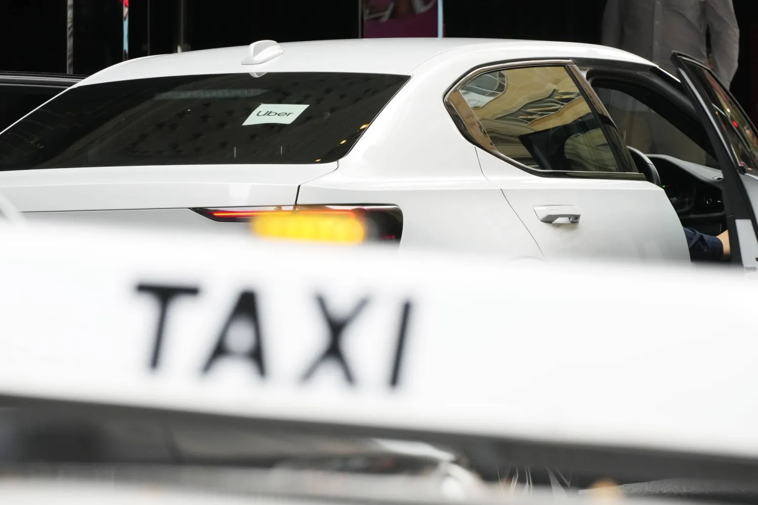UK: Flying Taxis Could Take Off in 2 Years