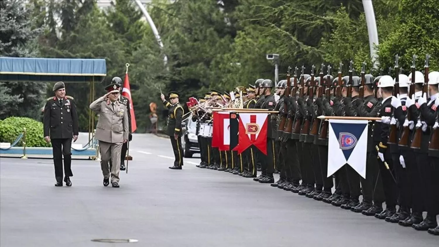 Kosova: Banjska Manastırı’nda saklanan Sırp teröristler etkisiz hale ...