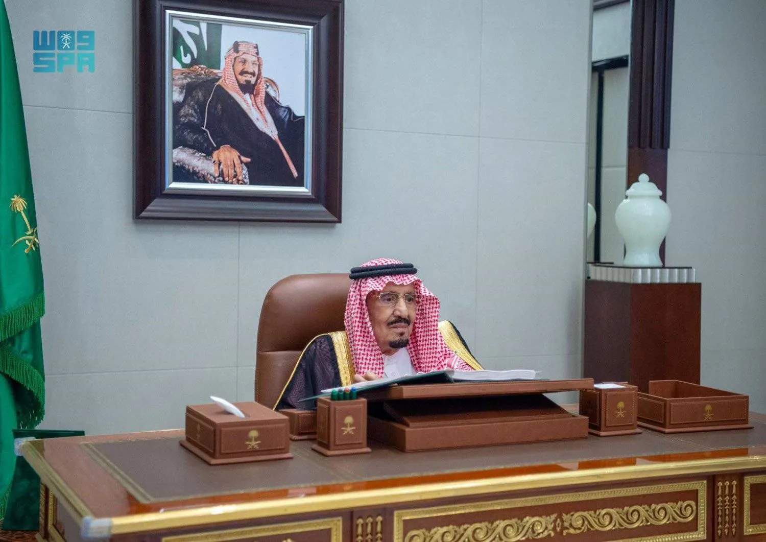 King Salman Briefed on Preparations to Hold Hajj