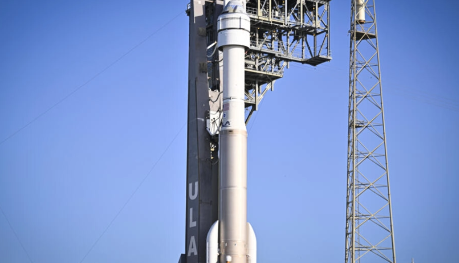 Boeing Starliner Launches First Crewed Space Flight