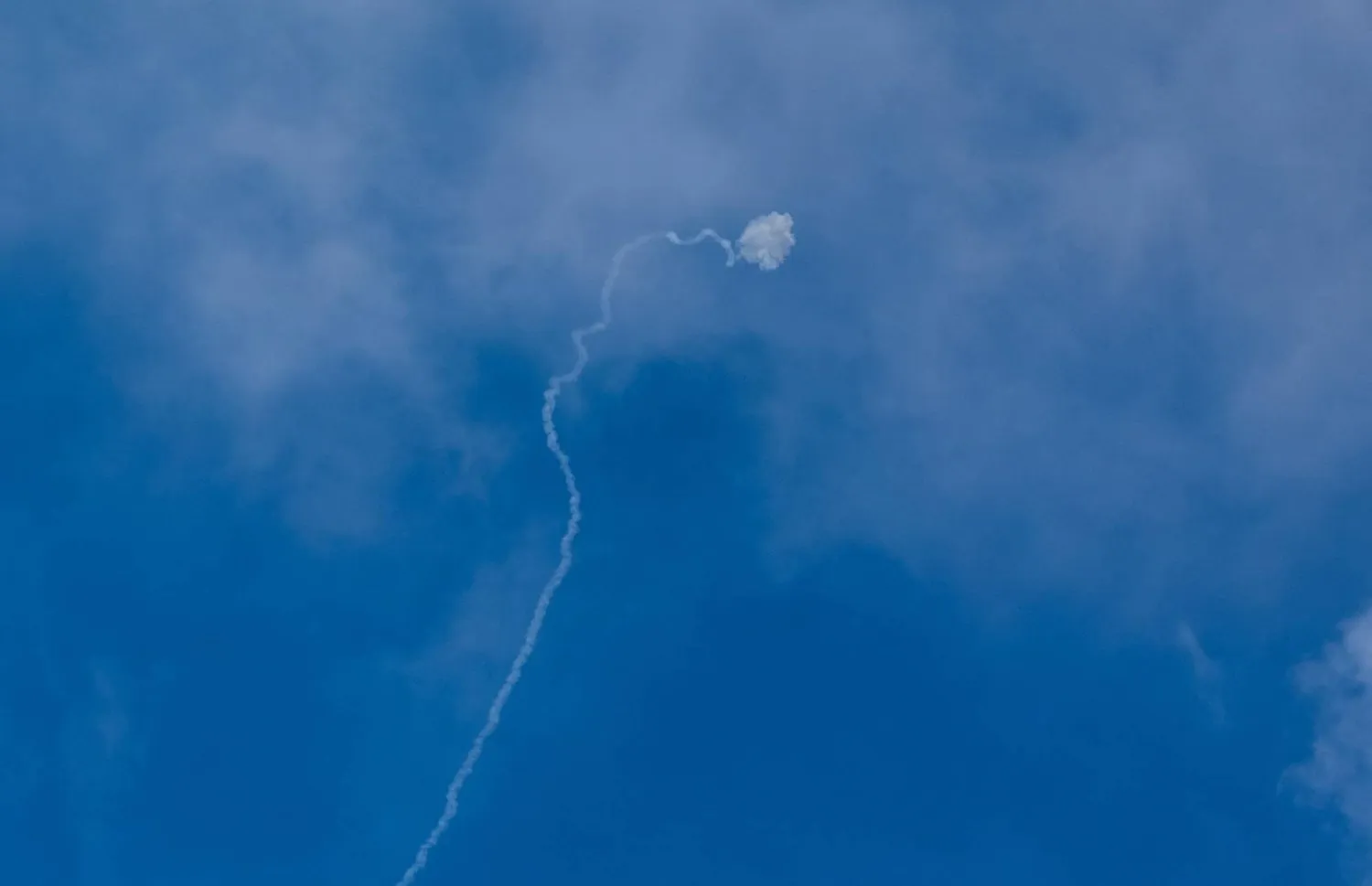 Savaşın başlangıcından bu yana en ağır bombardıman... Hizbullah Hayfa ...