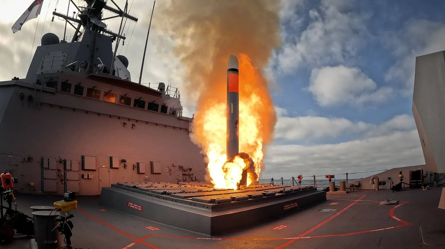 Australian Warship Test-fires US Tomahawk Missile