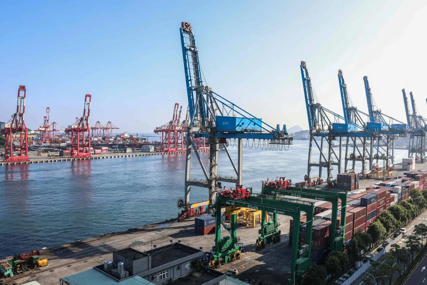 Trump's Higher Tariff Rates Hit Goods from Major US Trading Partners