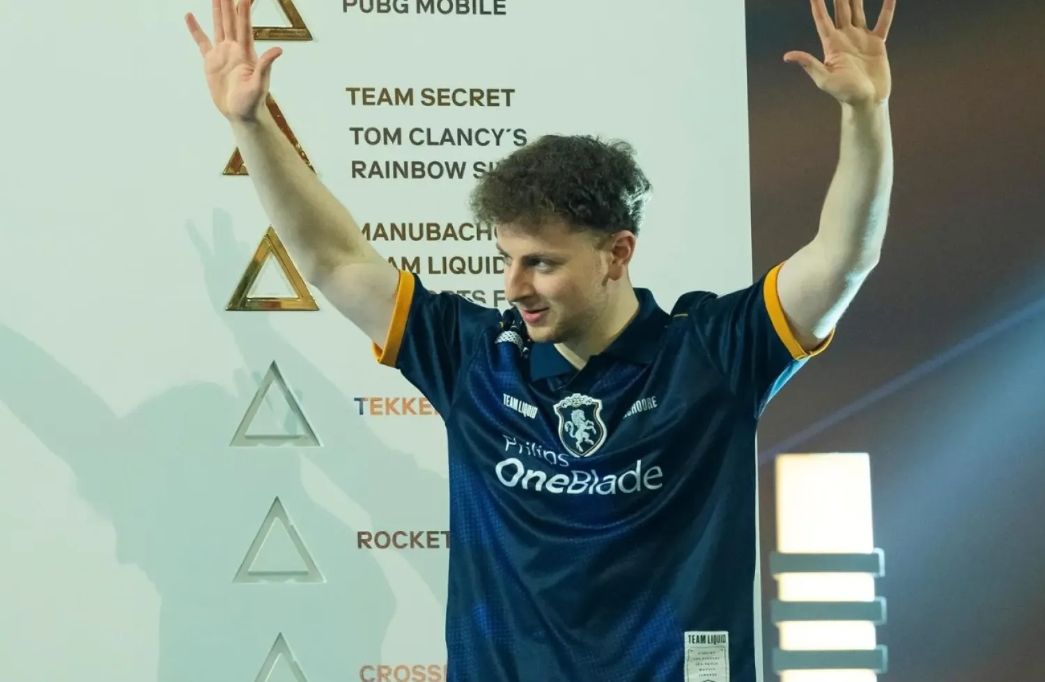 Manuel Bachoore Wins EA Sports FC 25 Title at EWC