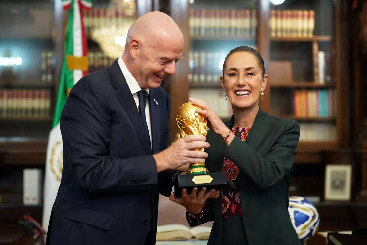 Mexican President Reviews 2026 World Cup Preparations with Infantino