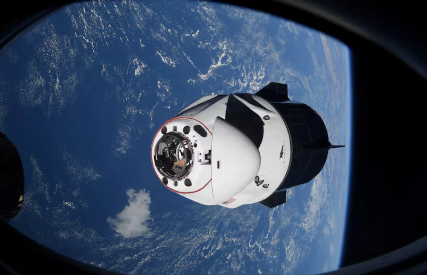 Spacecraft Startup Apex Tops $1 billion Valuation