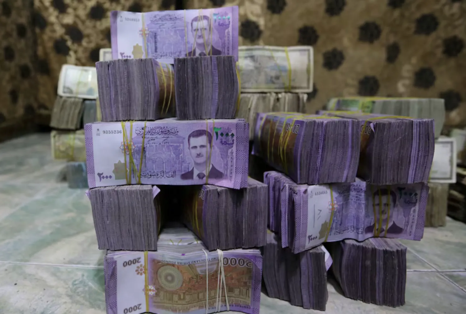 Syria Seeks International Suppliers to Print New Currency Notes