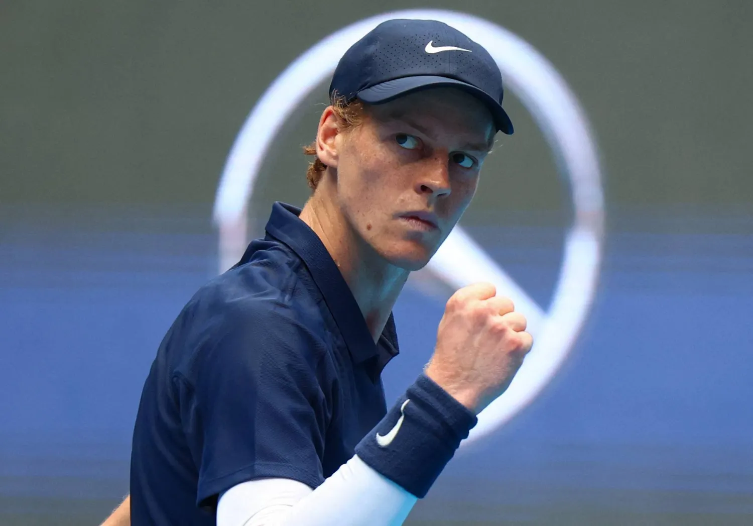 Sinner Thrashes Tien to Win China Open