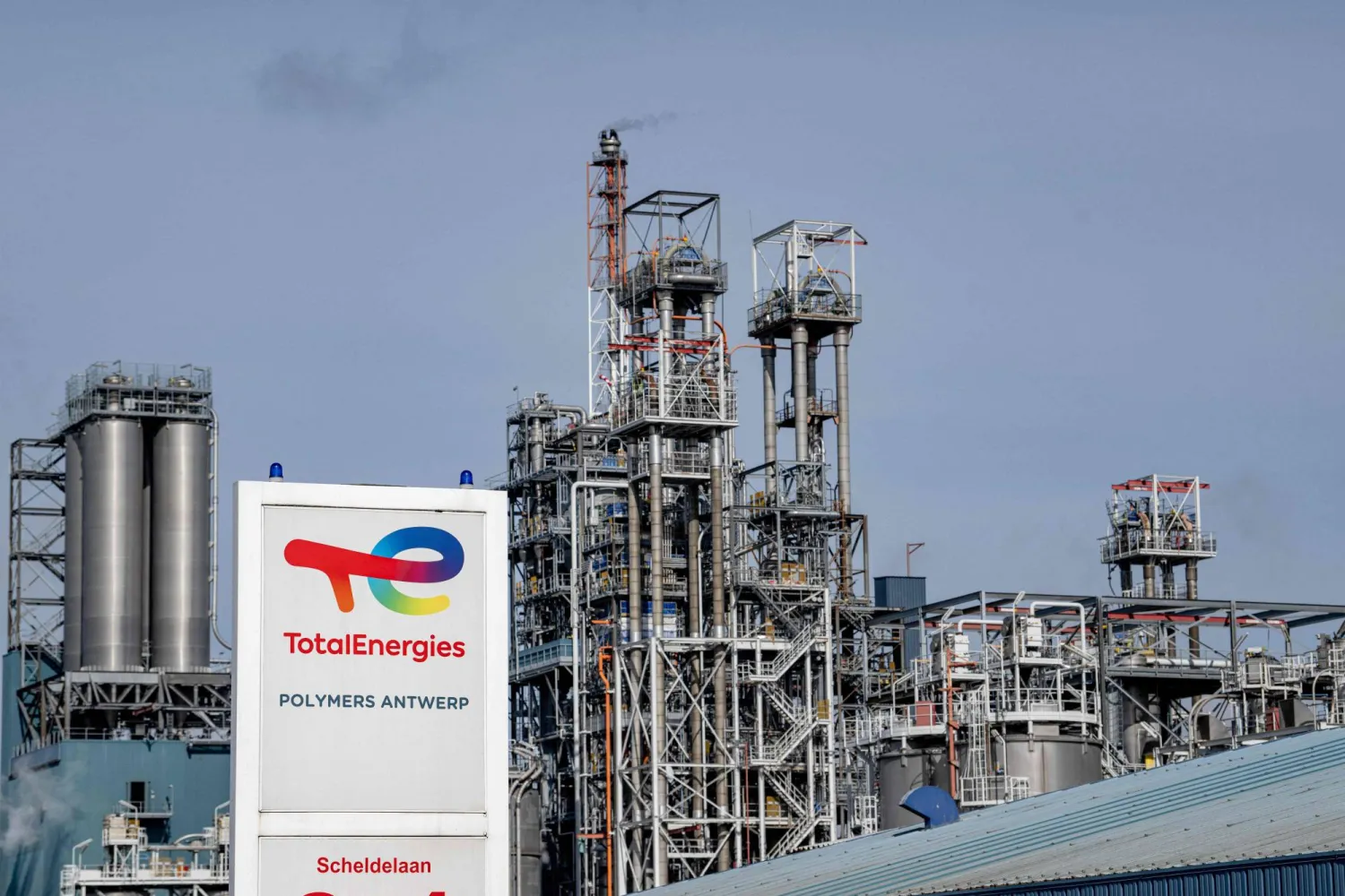 TotalEnergies Extends Fuel Price Cap in France Through June